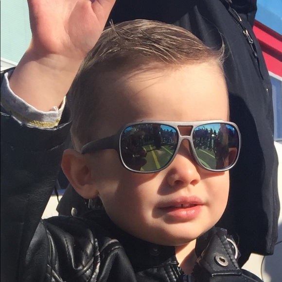 The eli-phant closet's Closet (@eliphantcloset) | Poshmark